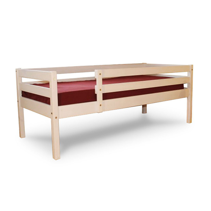 Laste voodi voodipiiretega - piirded on ümber terve voodi